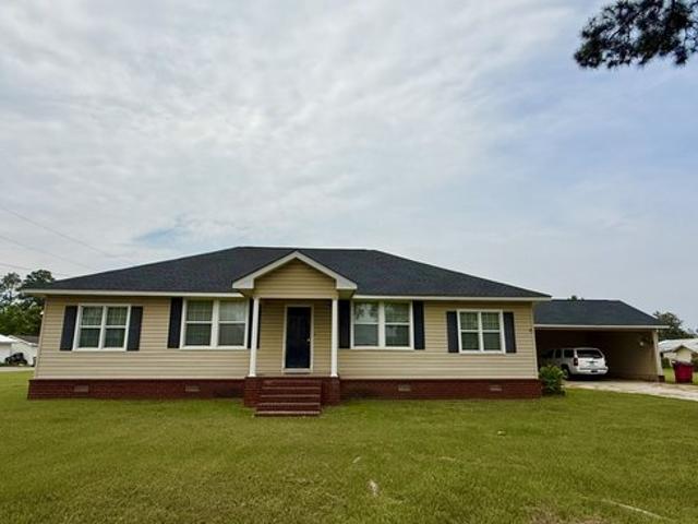 58 Burketts Ferry Rd, Hazlehurst, GA 31539