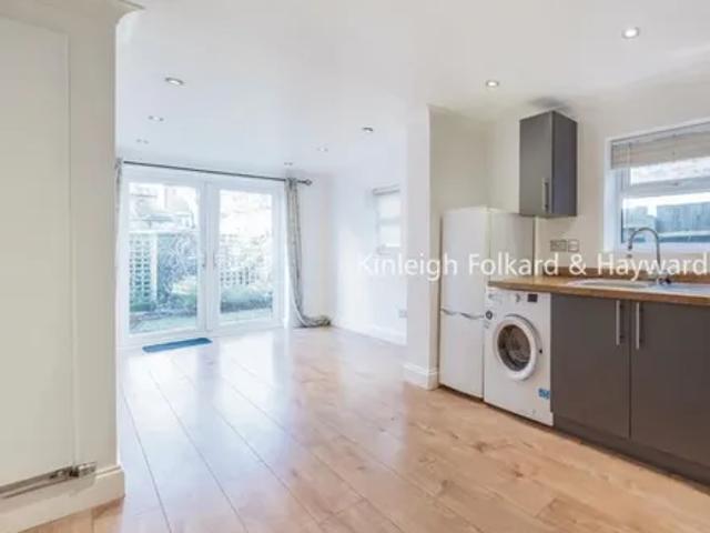 58 Cambria Road, London, SE5 9AS, United Kingdom | 2 bed apartment for rent #138511682 | Rentberry