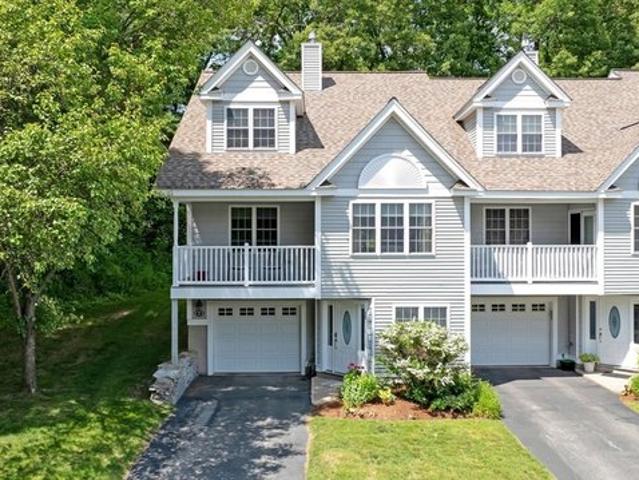 58 Carrington Ln Unit 58, Uxbridge, MA 01569