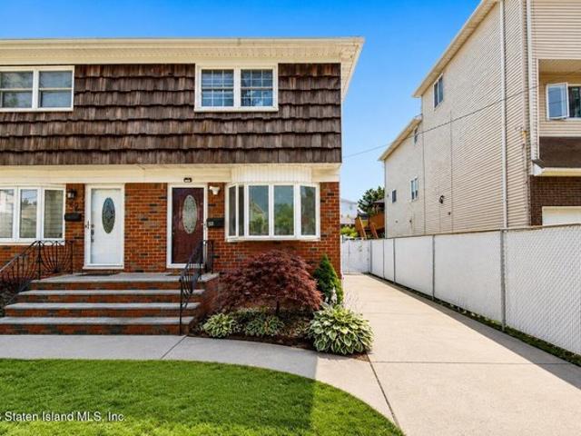 58 Columbus Ave, Staten Island, NY 10304