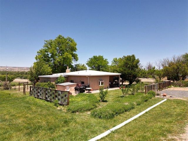 58 County Road 120, Espanola, NM 87532