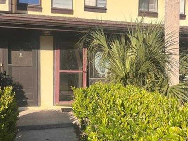58 Club House Dr Apt 104, Palm Coast, FL 32137