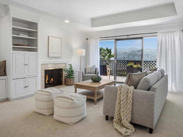 58 Del Mesa Carmel