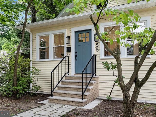 58 E Greenwood Avenue