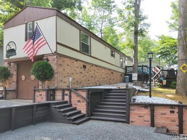 58 Ford Trl, Bracey, VA 23919