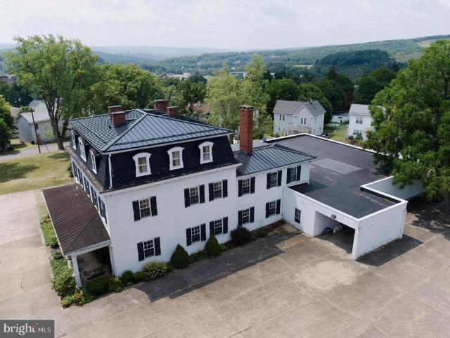 58 Frost Avenue