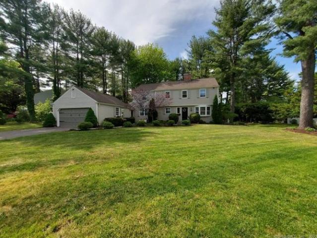 58 Glenwood Rd, West Hartford, CT in West Hartford, Connecticut