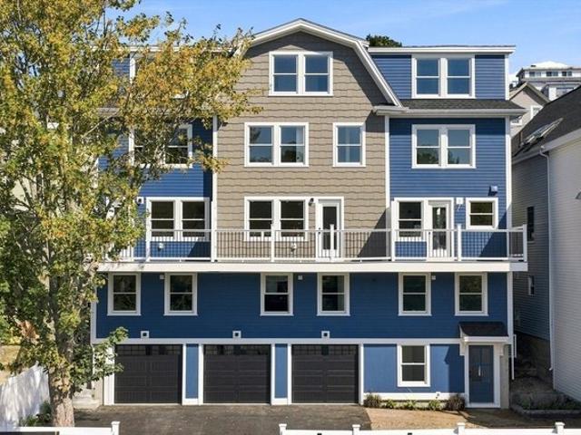58 Granite St Unit 1, Gloucester, MA 01930