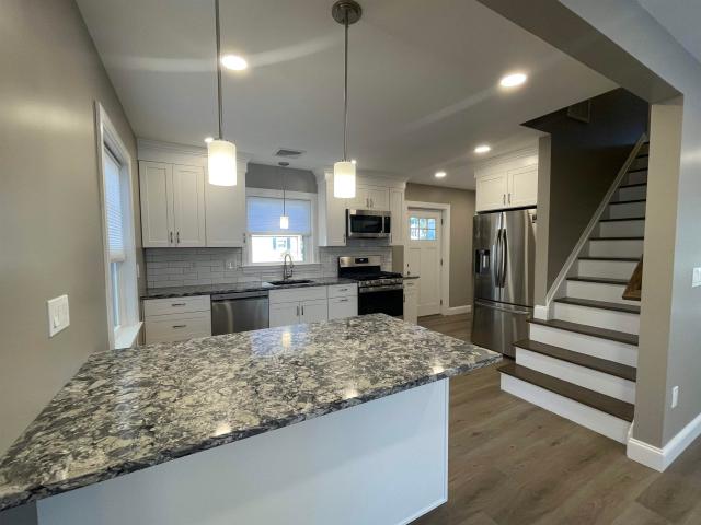 58 Hastings Ave