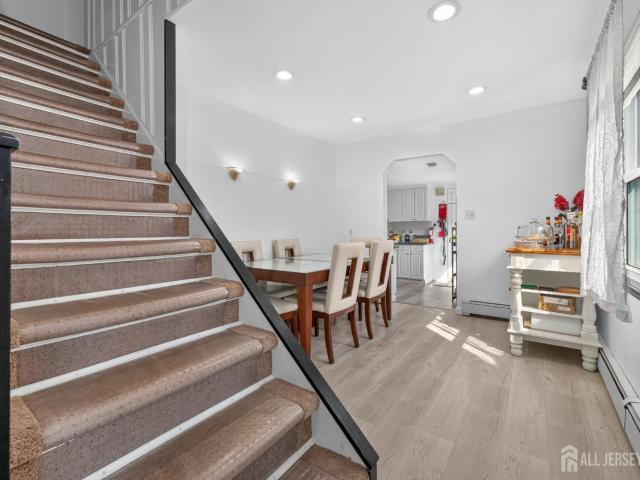58 Hillcrest Avenue