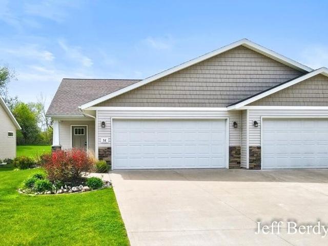58 Homestead Acres Rd NW Unit 8, Sparta, MI 49345