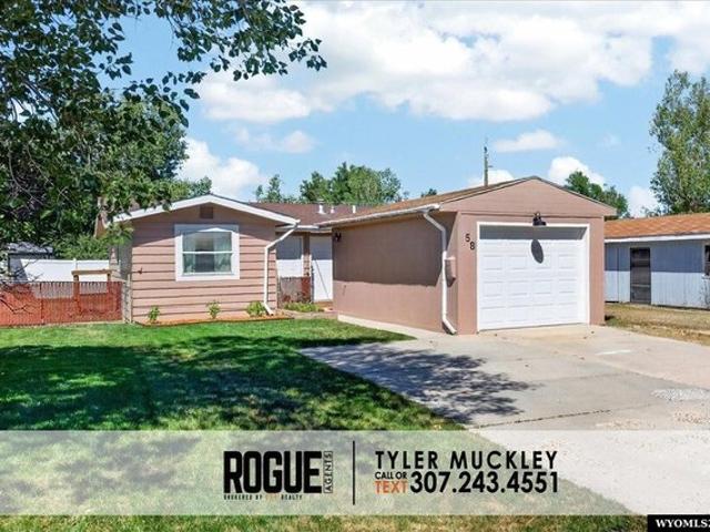 58 Jasmine St, Casper, WY 82604
