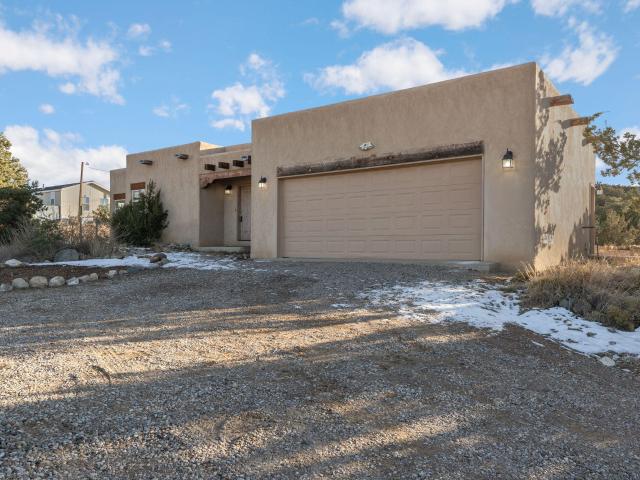 58 Loma Chata Road