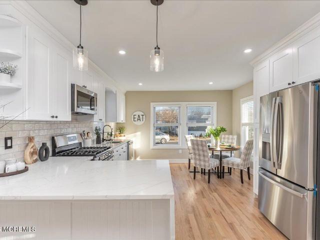 58 Locust Grove