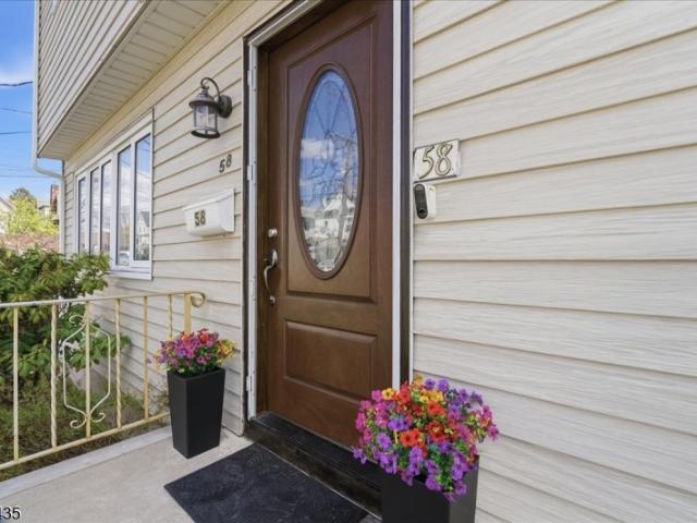 58 Mozart St