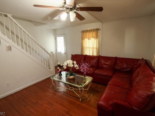 58 N Main St