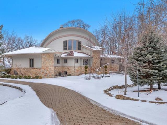 58 Oakridge Ct, Fond du Lac, WI 54937