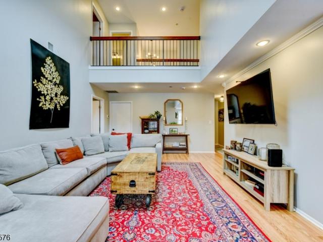 58 Pasture Ct