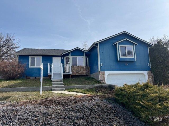 58 S Peppermint Dr, Nampa, ID 83687