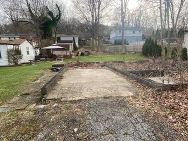 58 S Shore Dr, Wantage Township, NJ 07461
