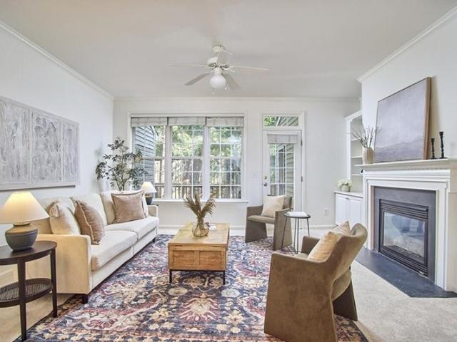 58 Scottish Ln, Durham, NC 27707