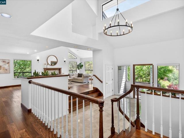 58 Saddle Rd