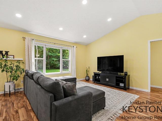 58 Sagamore Trail