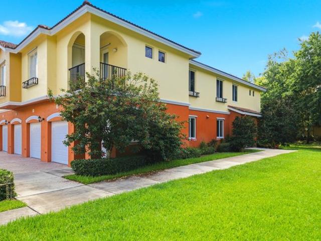 58 SE Palermo Ct Apt 104, Stuart, FL 34994