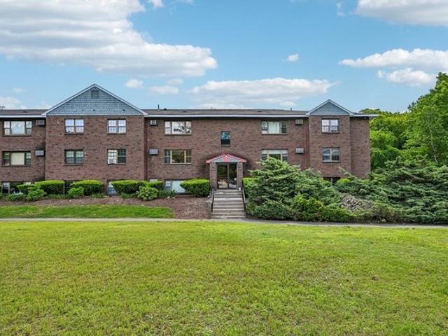 58 Spencer Rd Apt 26K, Boxborough, MA 01719