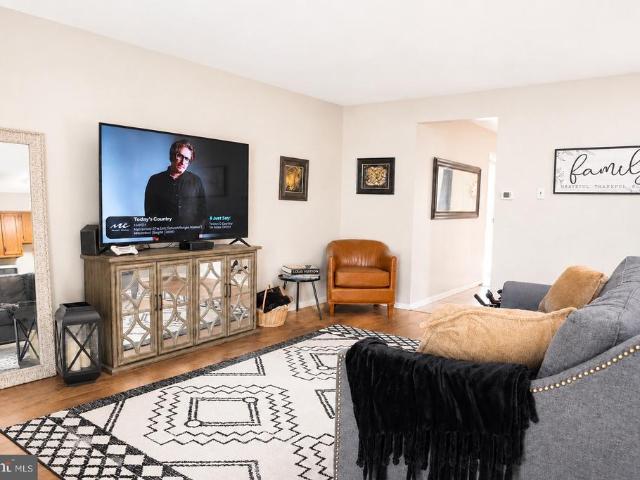 58 Summit Court