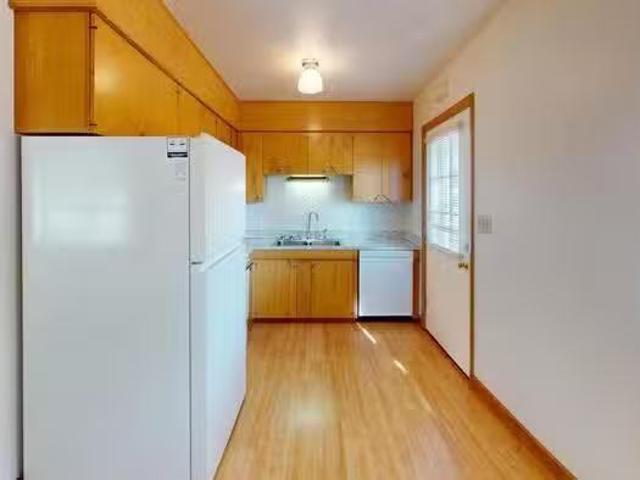 59043410 1601 N 13th St