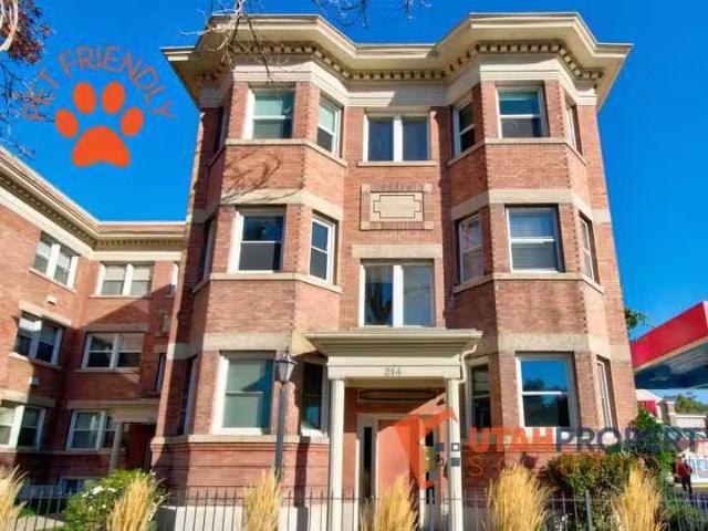 59047028 214 W North Temple #E4