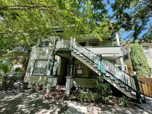 59047338 1401 F St #3