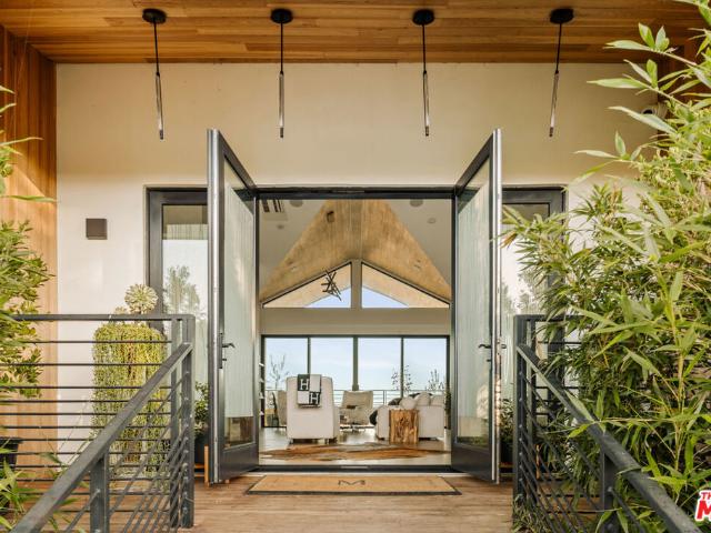5904 Kanan Dume Road