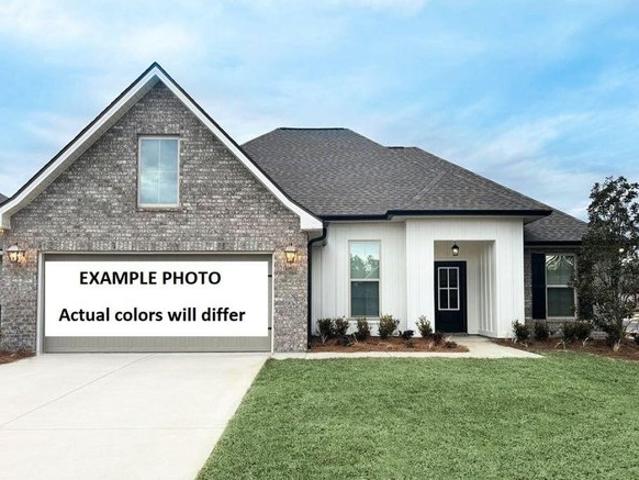 5904 Luckenbach Ln, Crestview, FL 32539