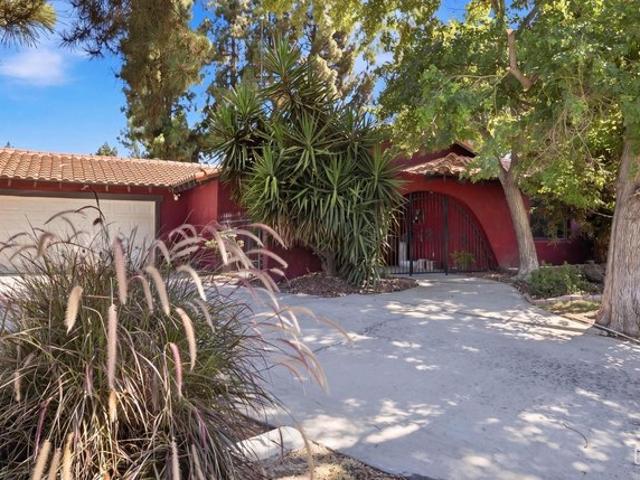 5904 Landfair Dr, Bakersfield, CA 93309