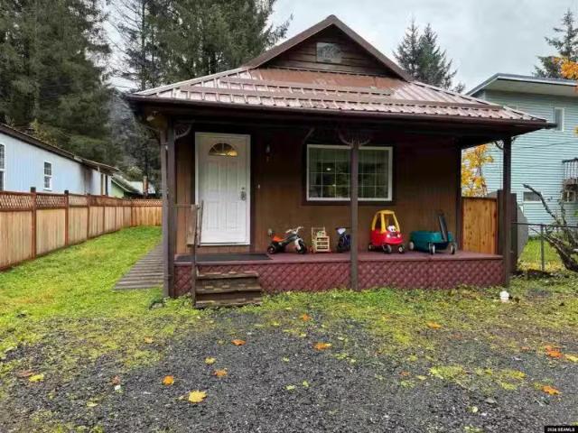 5905 CHURCHILL WAY LOT 1, JUNEAU, AK 99801 Mobile Home For Sal.