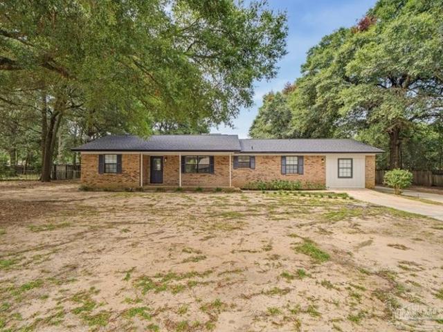 5905 Stephanie Dr, Milton, FL 32570