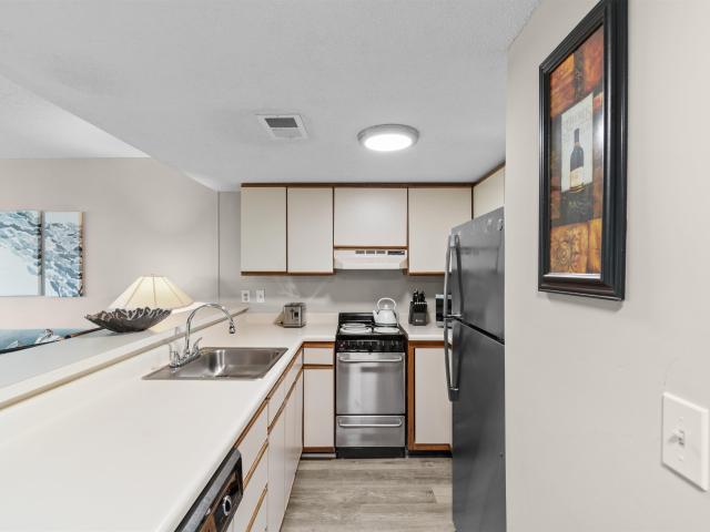 5905 South Kings Hwy. 4103