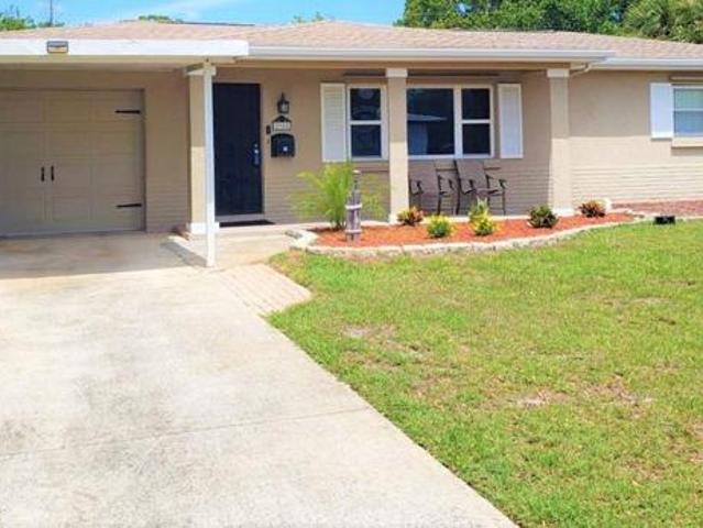5905 36th Ave N, Saint Petersburg, FL 33710