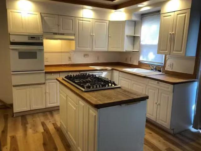 59064228 2167 W 100th St