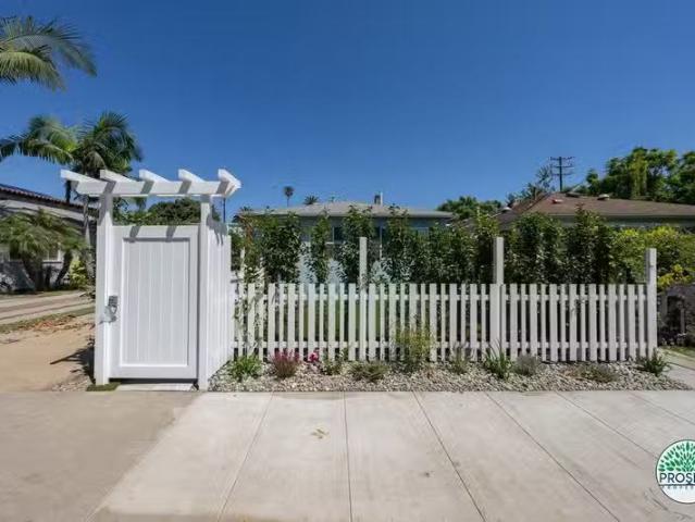 59079135 2240 Penmar Ave