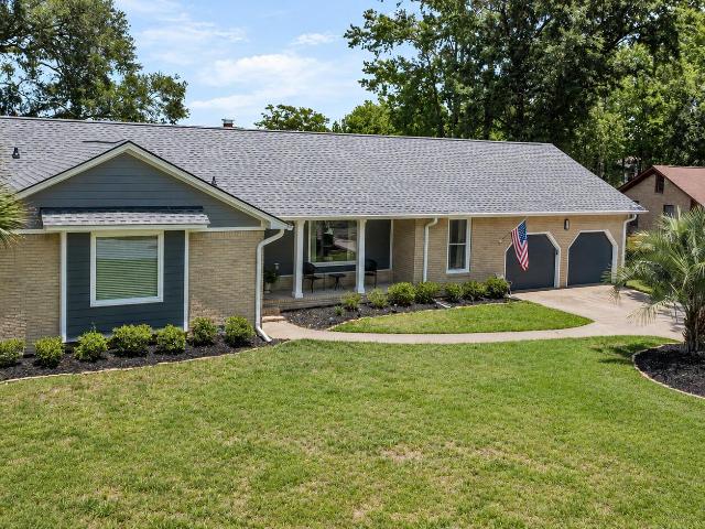 5908 Commonwealth Circle