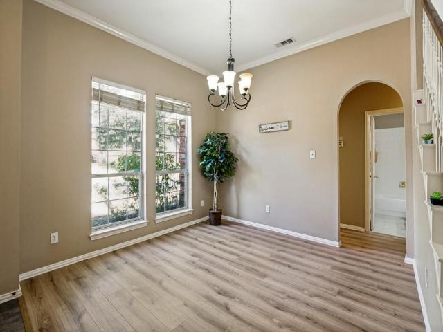 5908 Southmoor Lane
