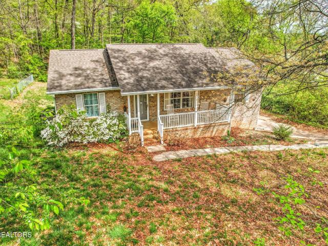 5908 Tallent Rd