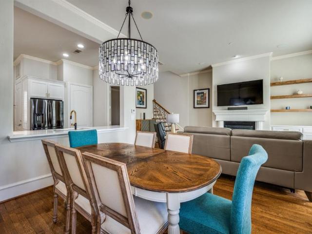 5909 Malmesbury Road