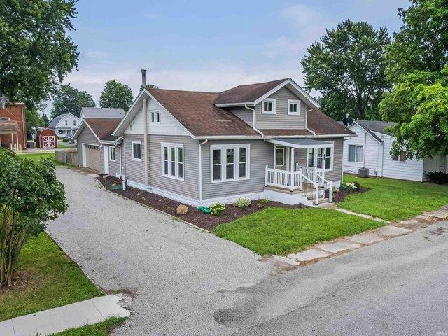 5909 N Lincoln St, Uniondale, IN 46791
