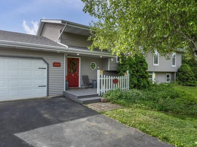 5909 N Violet View Dr, Milton, WI 53563