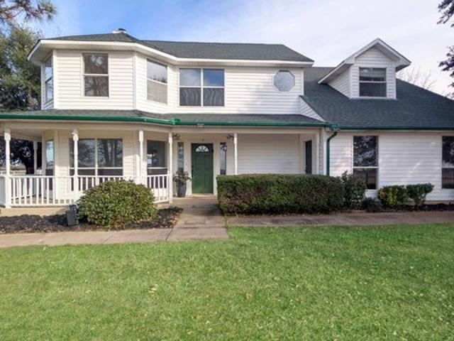 5909 County Road Unit 488, Nevada, TX 75173