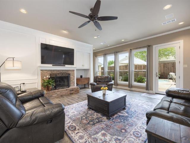 5909 Fairmount Drive